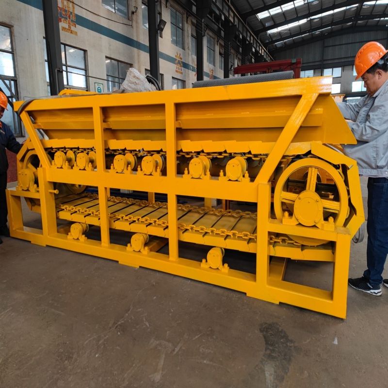 4KW-7.5KW Clay Brick Making Machines Plate Feeder Bricks Material Feeding